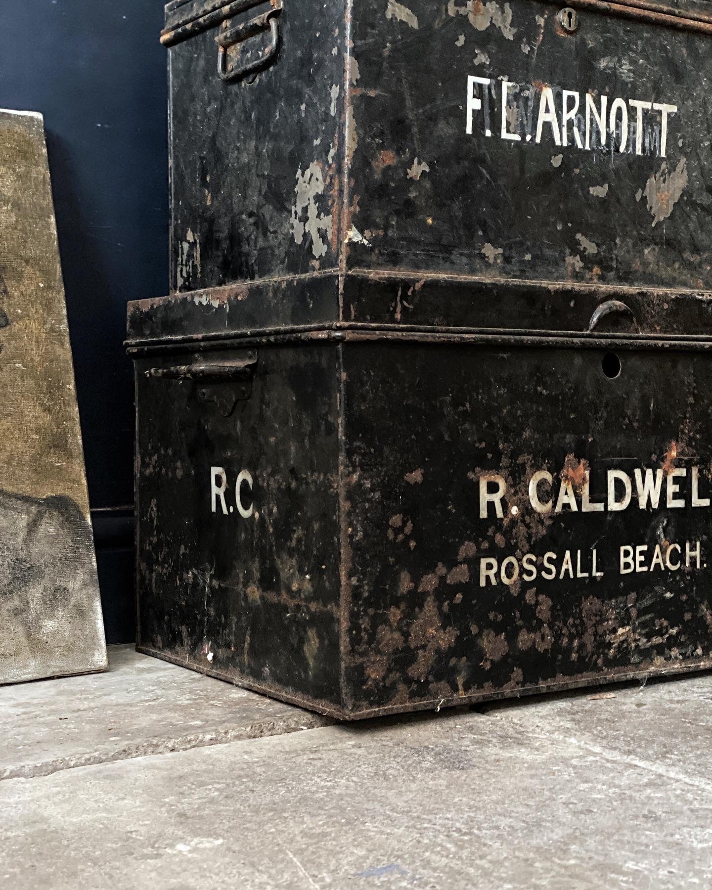 Large antique black metal deed box with stencilled front – The Old ...