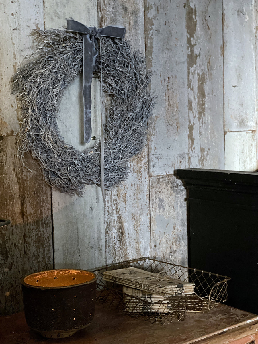 Rustic grey twiggy Christmas wreath with grey velvet ribbon – The Old ...